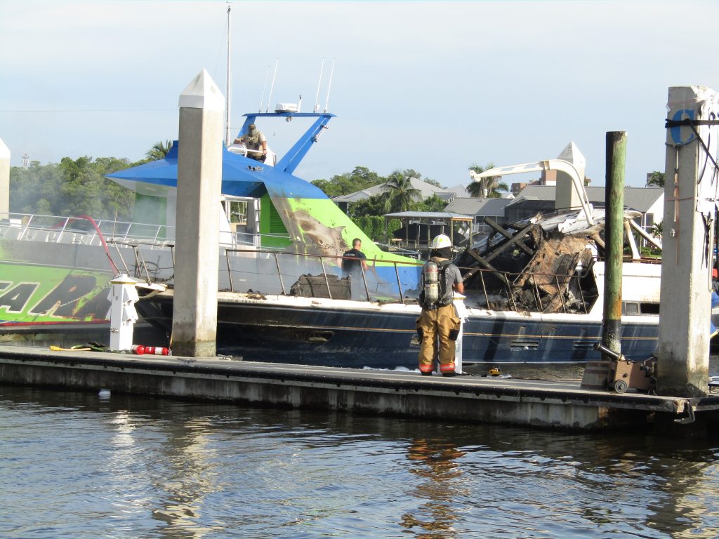 Fire destroys boat, damages another on Fort Myers Beach - Cape Coral Breeze